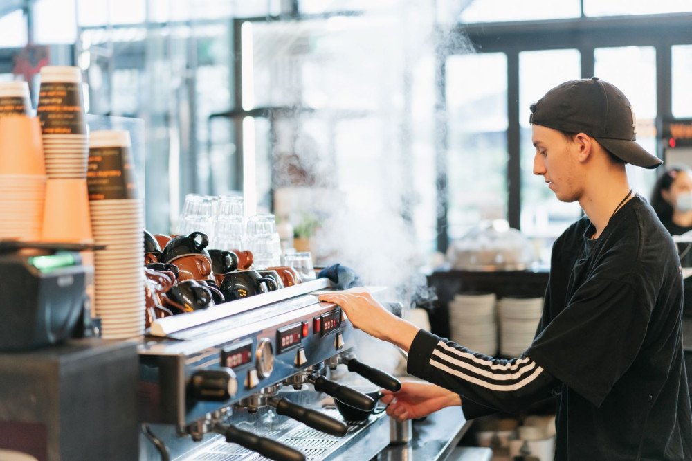 Minimum wages increase from 1 April 2025 - Simple Strategies